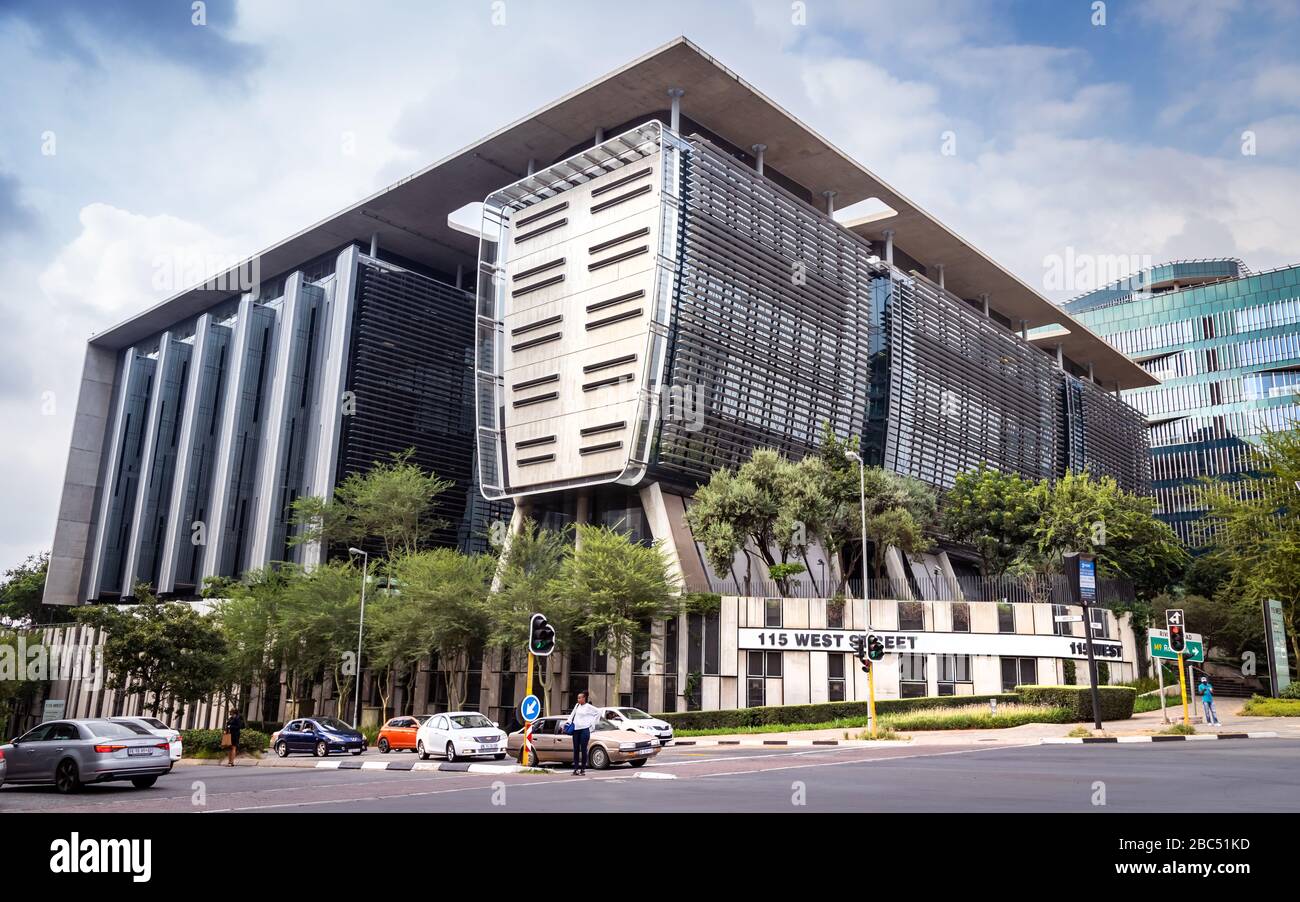 African office skyline hi-res stock photography and images - Alamy