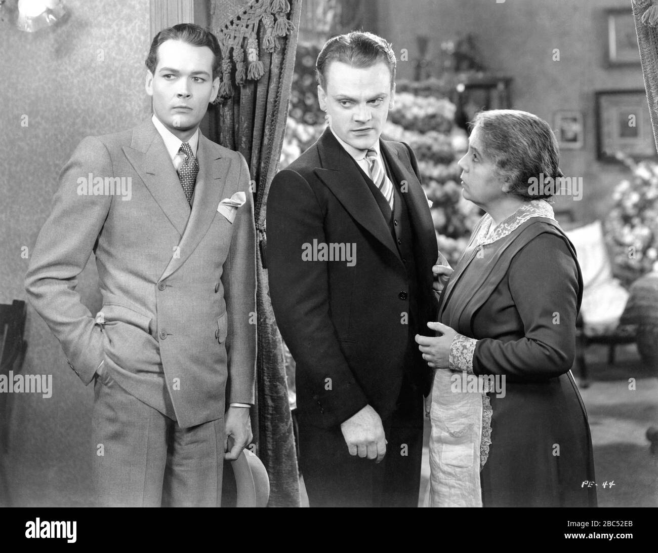 EDWARD WOODS as Matt Doyle JAMES CAGNEY as Tom Powers and BERYL MERCER ...