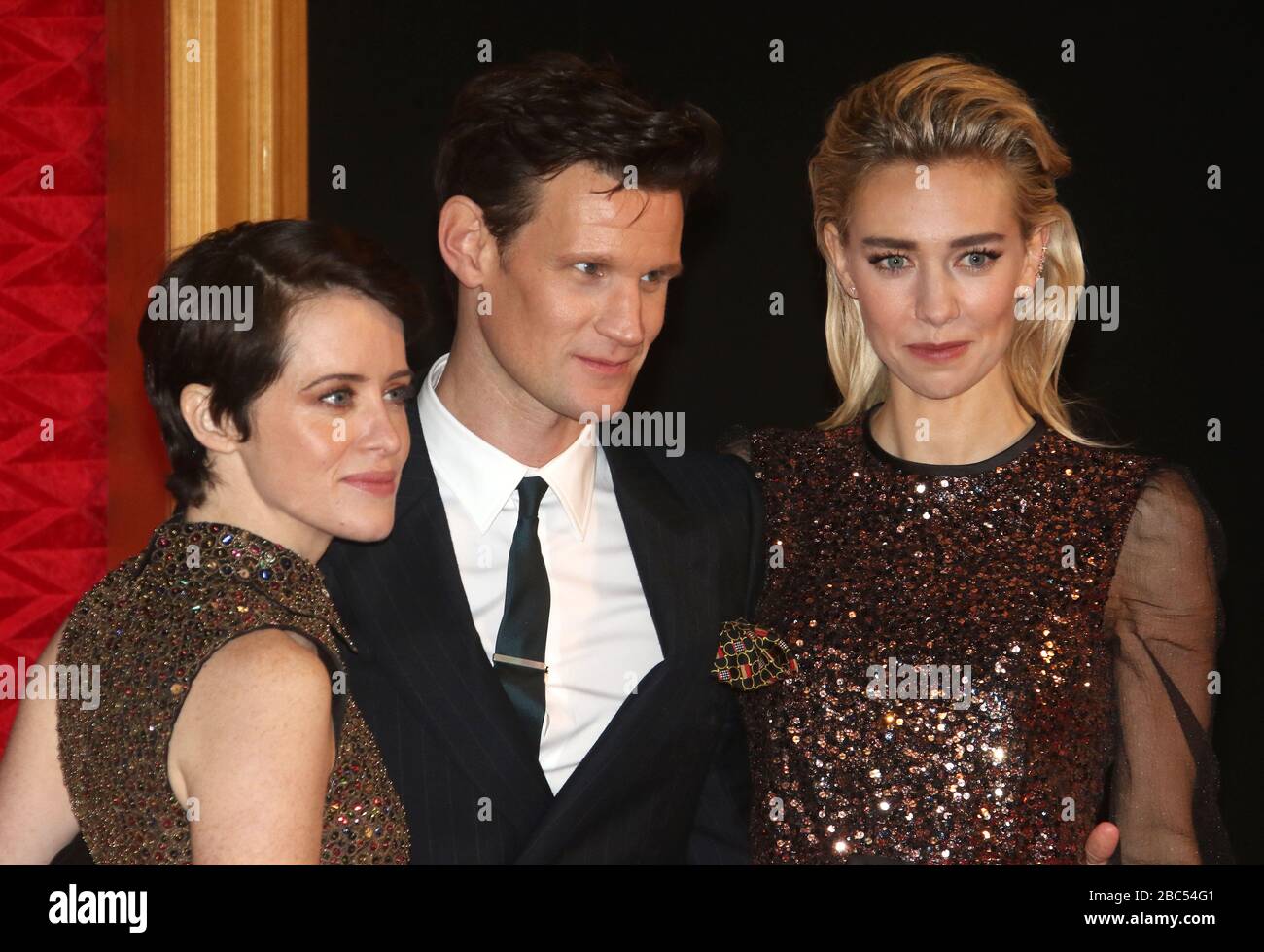 Claire foy and vanessa kirby the crown hi-res stock photography and ...