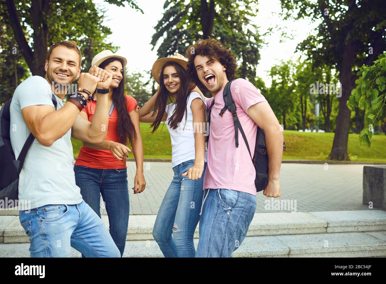 Students europe smile hi-res stock photography and images - Alamy