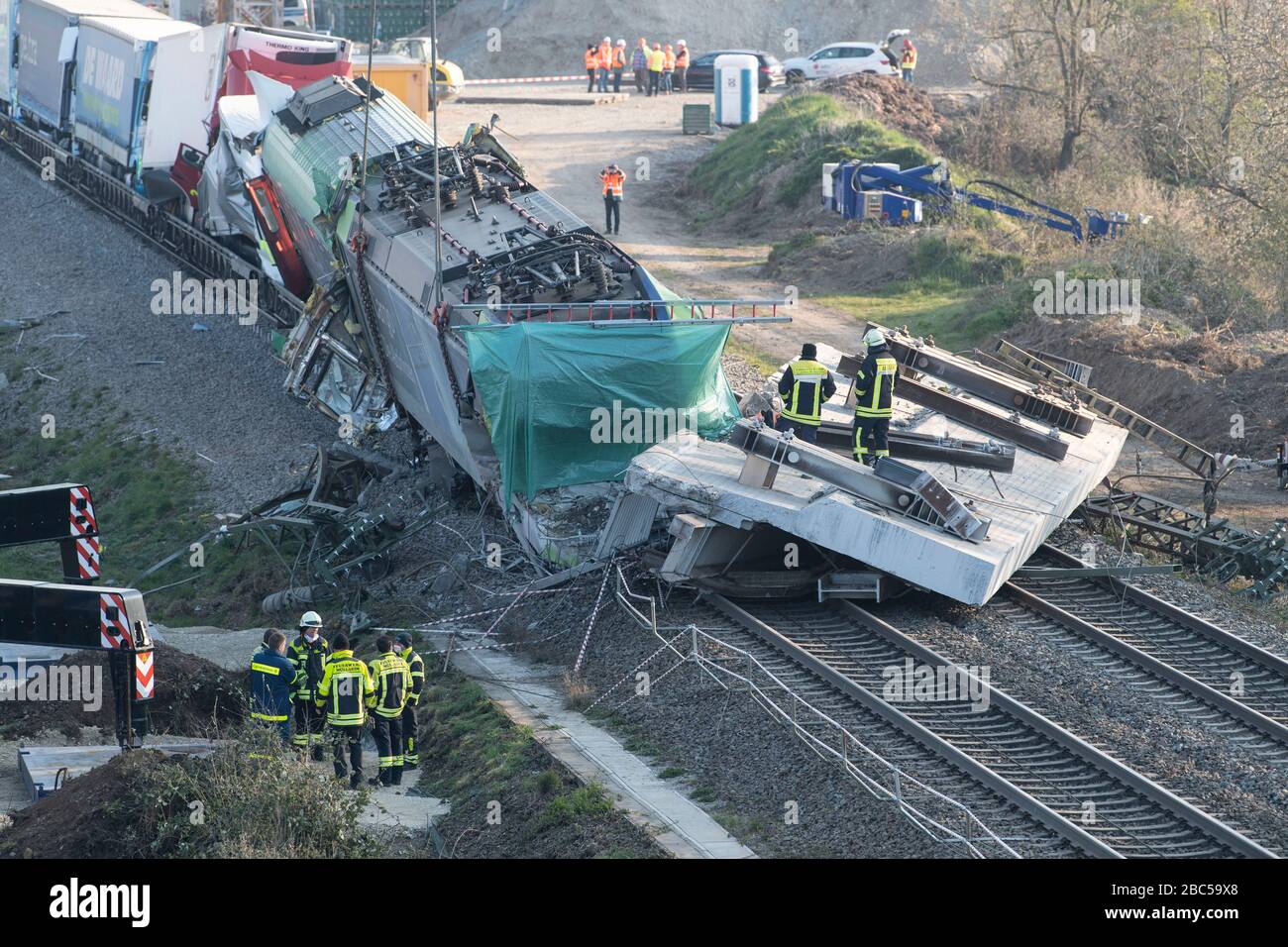 Damaged locomotive hi-res stock photography and images - Alamy