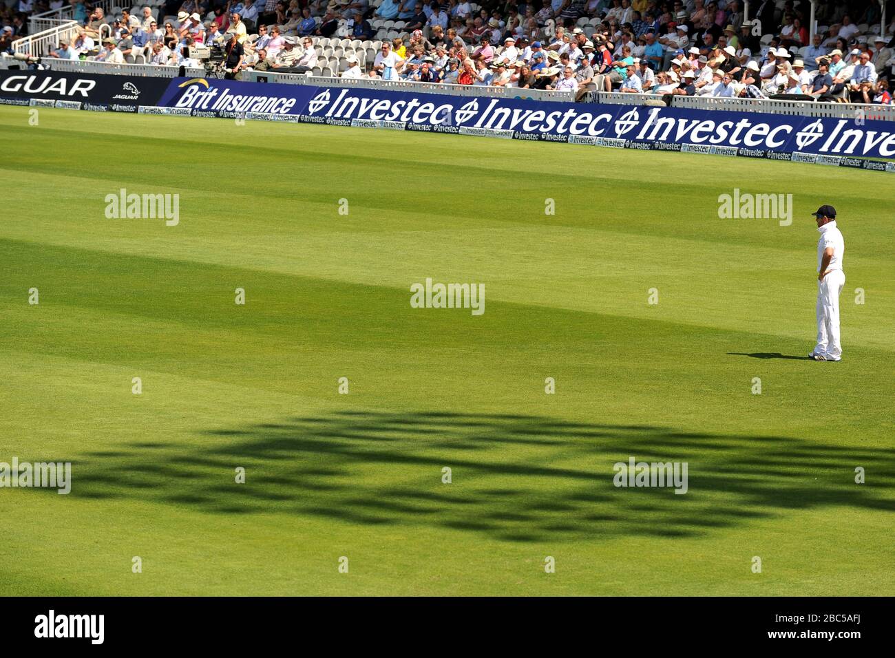 Ian bell hi-res stock photography and images - Alamy