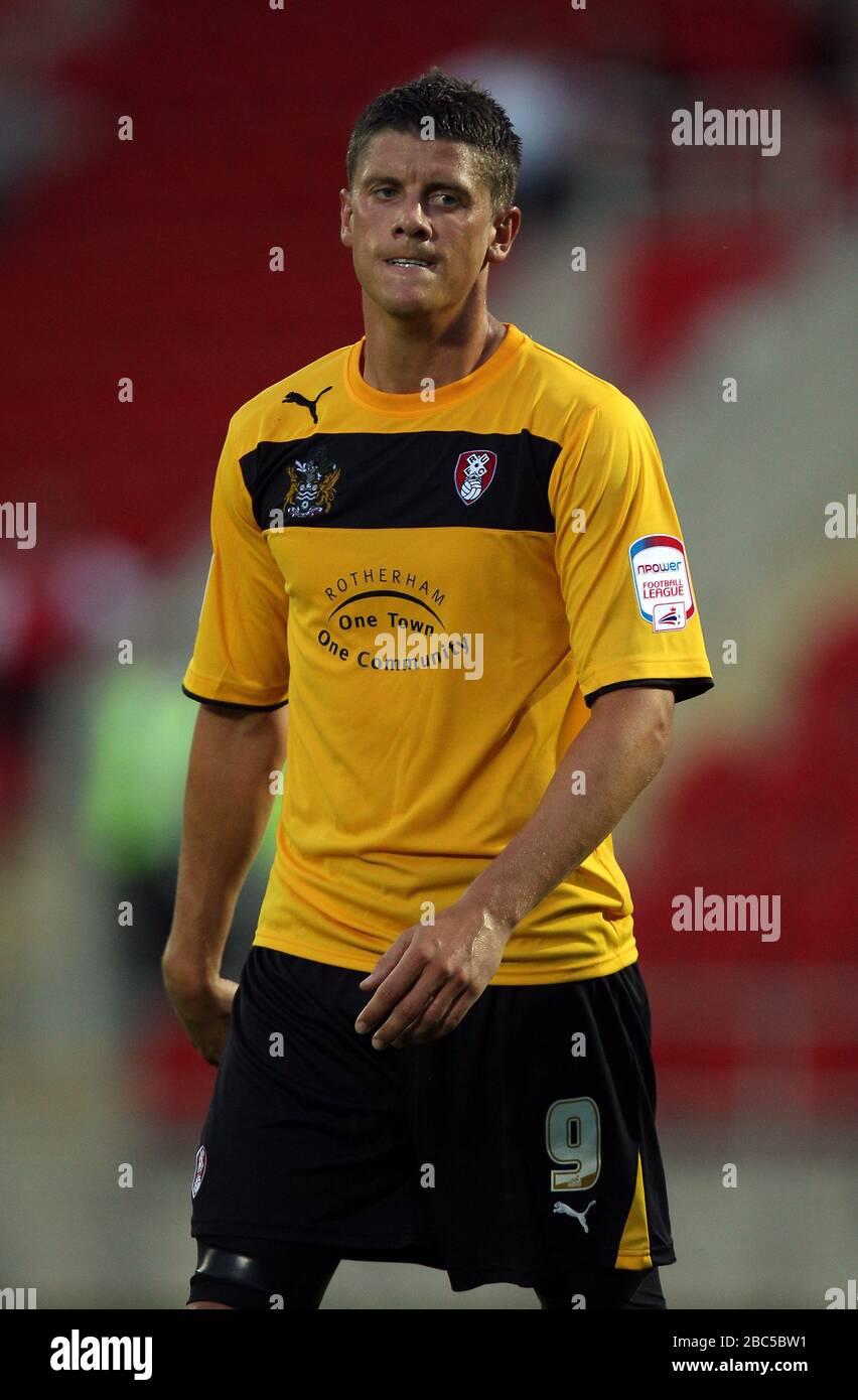 Alex Revell, Rotherham United Stock Photo - Alamy