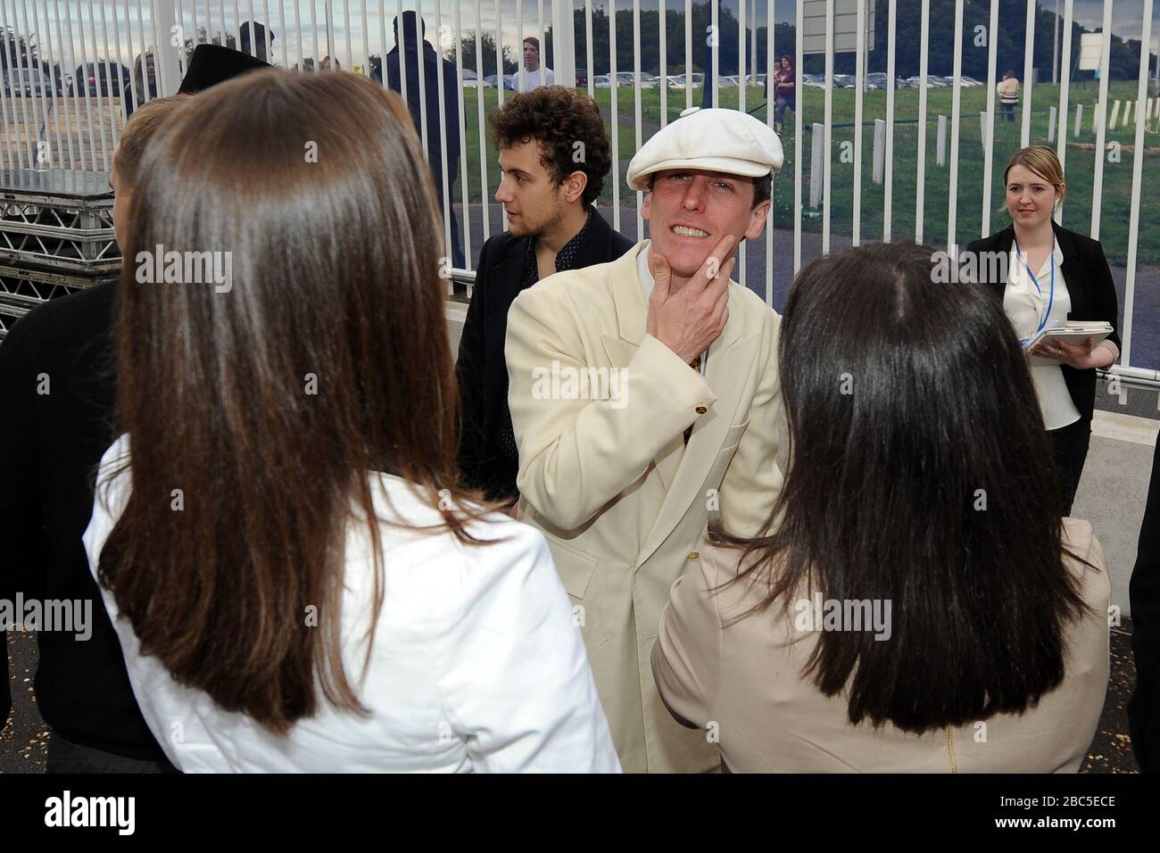 Meet fans hi-res stock photography and images - Alamy