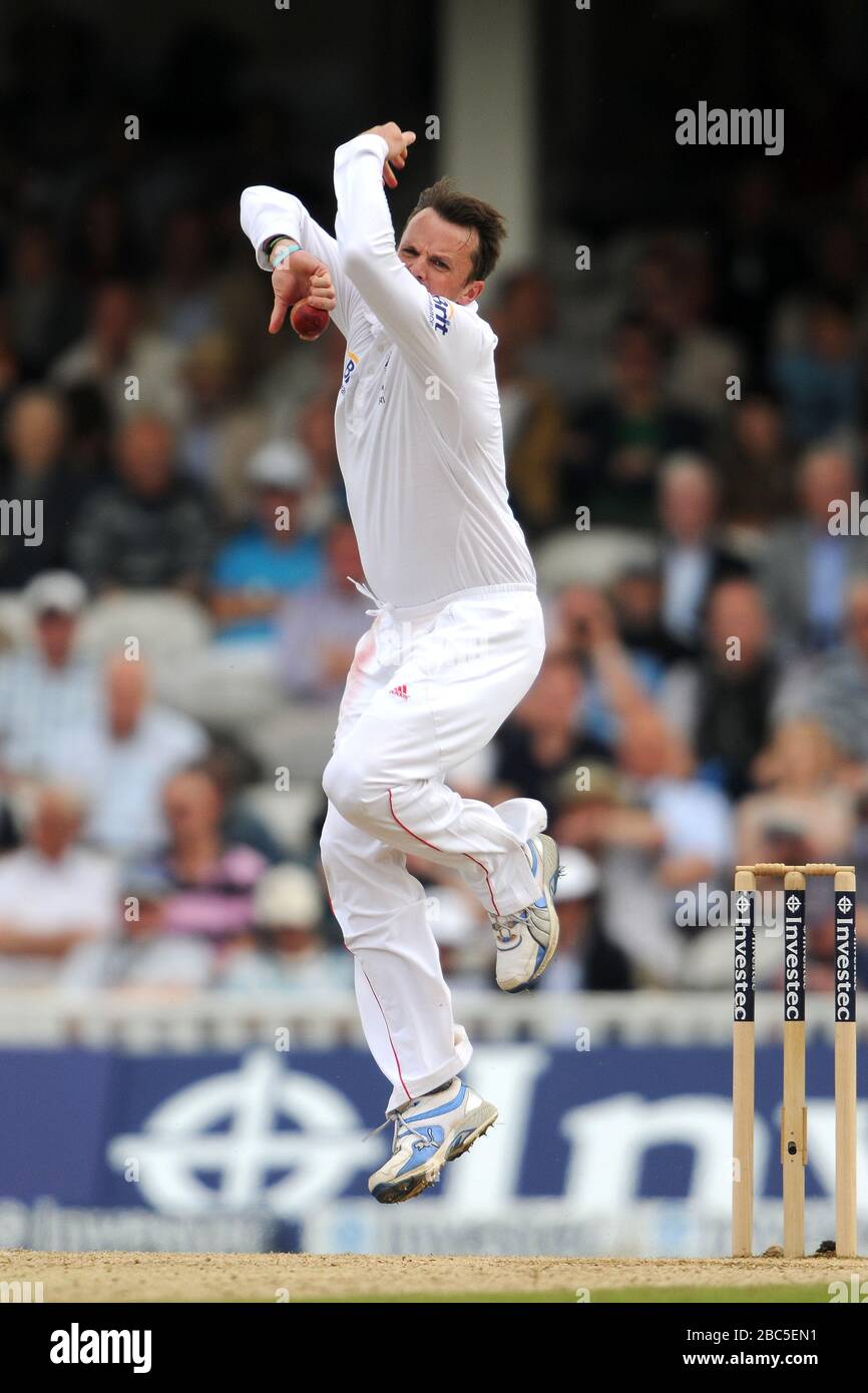Graeme swann england hi-res stock photography and images - Alamy