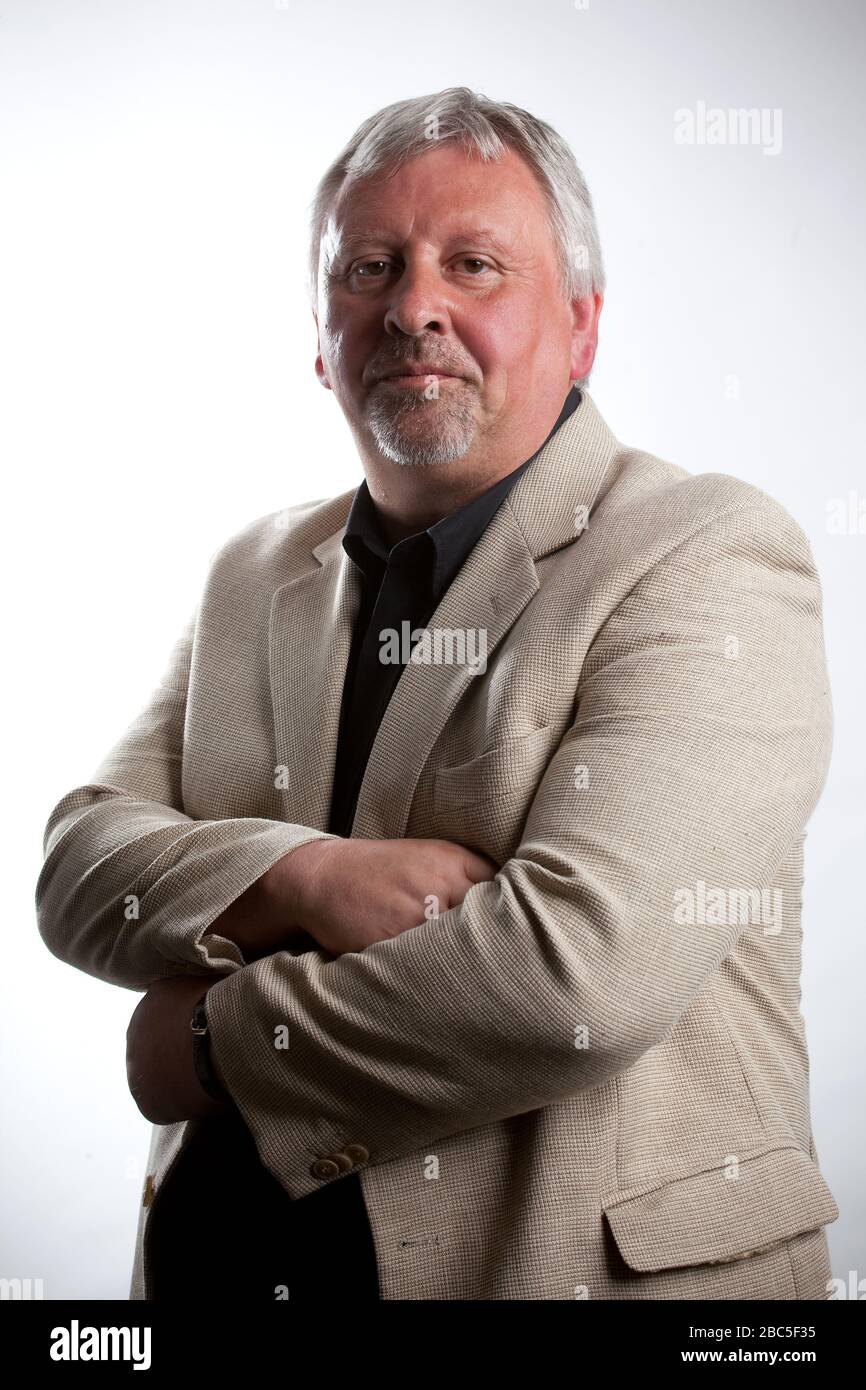 Southend United manager Paul Sturrock Stock Photo - Alamy