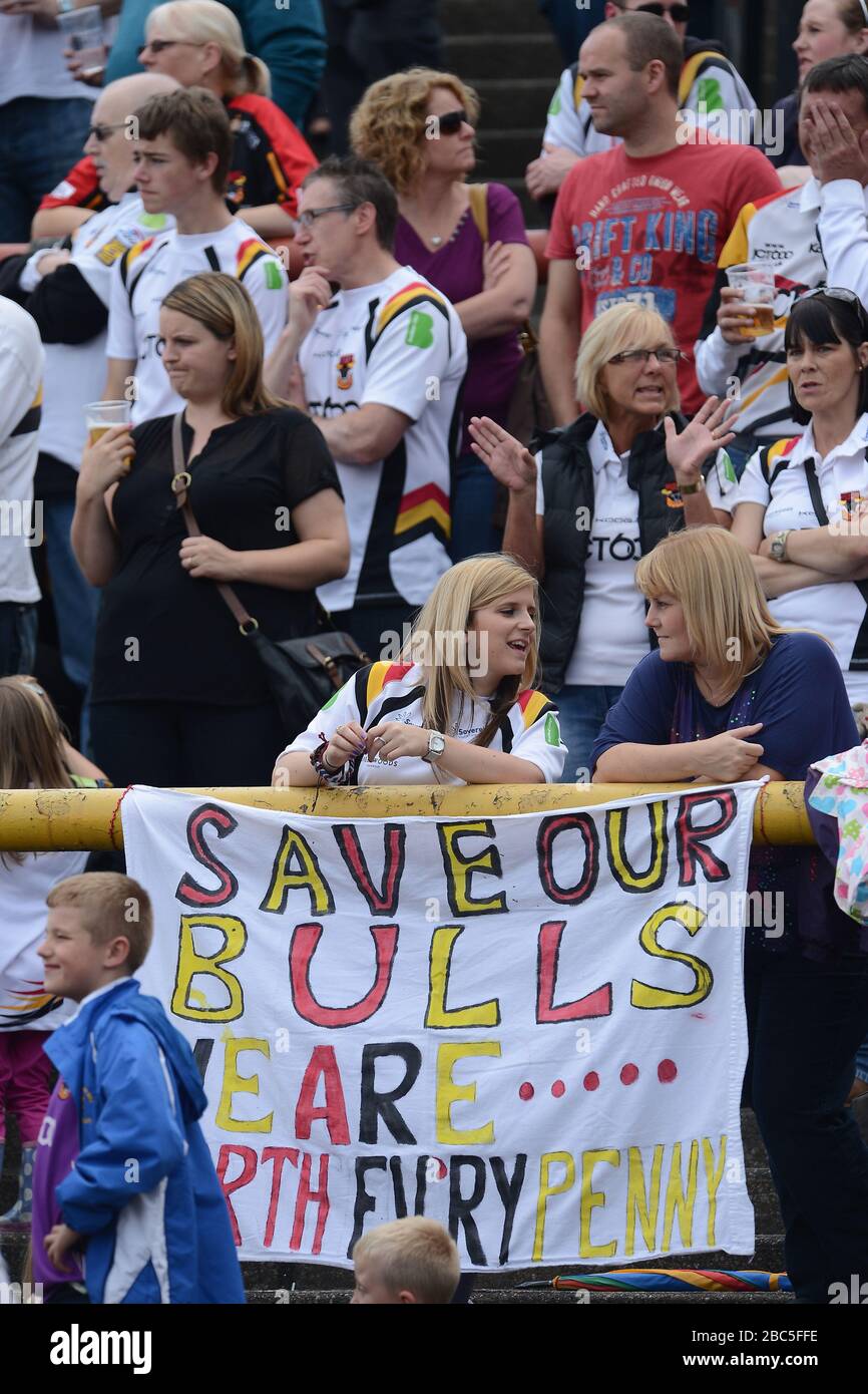 Bradford bulls hi-res stock photography and images - Alamy