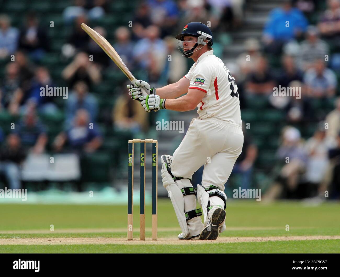 Lancashires steven croft in action hi-res stock photography and images ...