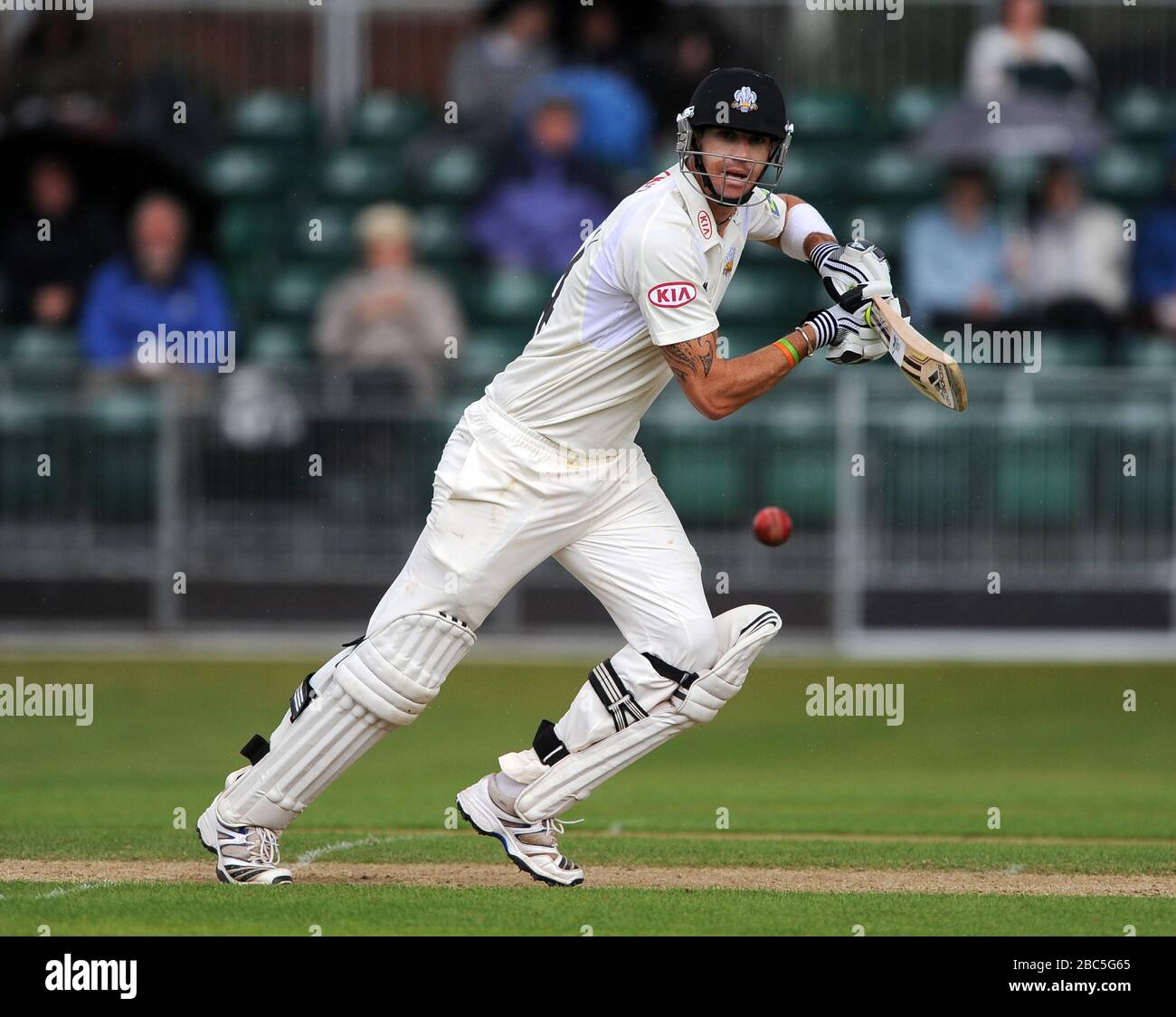 Surreys kevin pietersen in batting action hi-res stock photography and ...