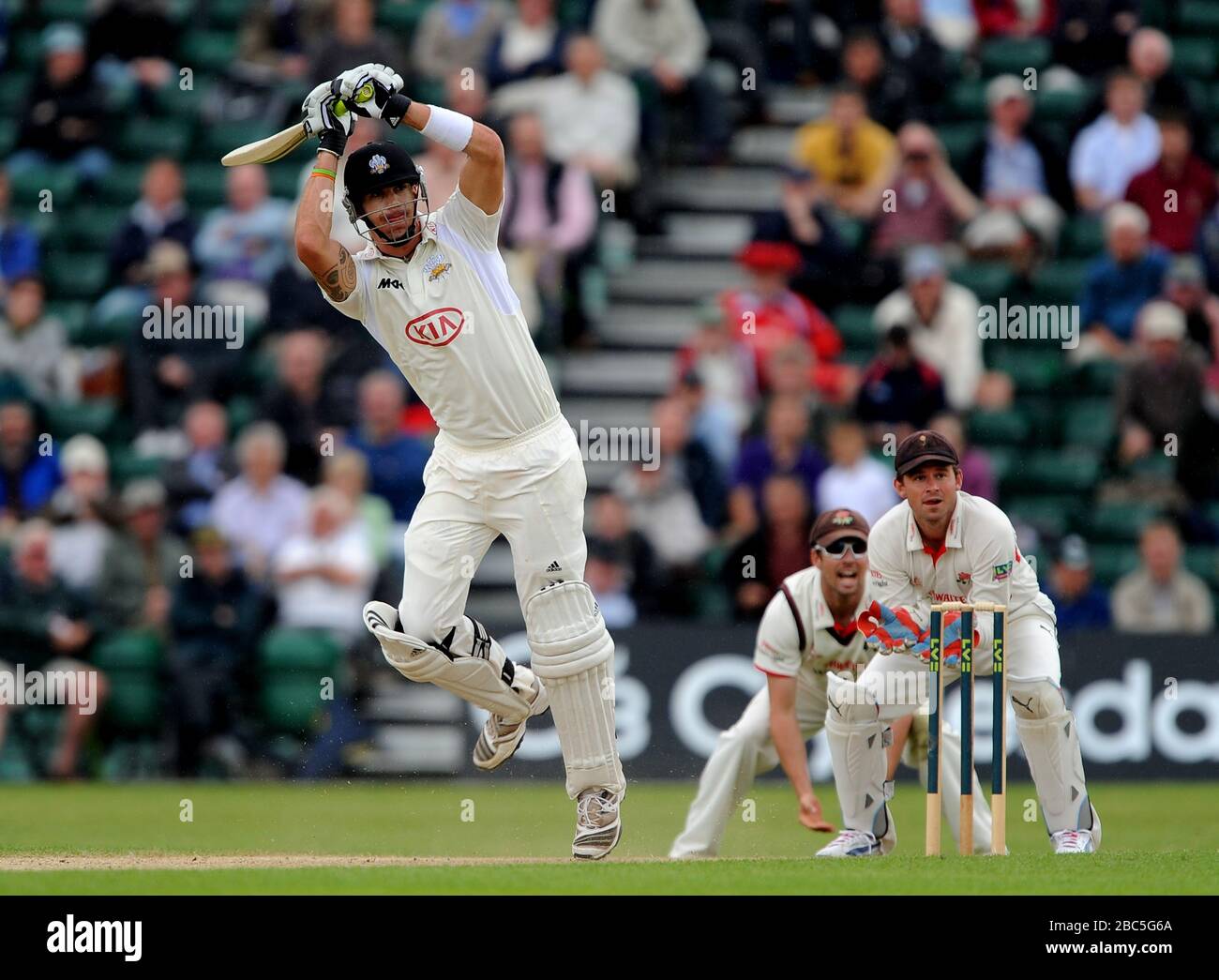 Surrey's Kevin Pietersen batting against Lancashire Stock Photo - Alamy