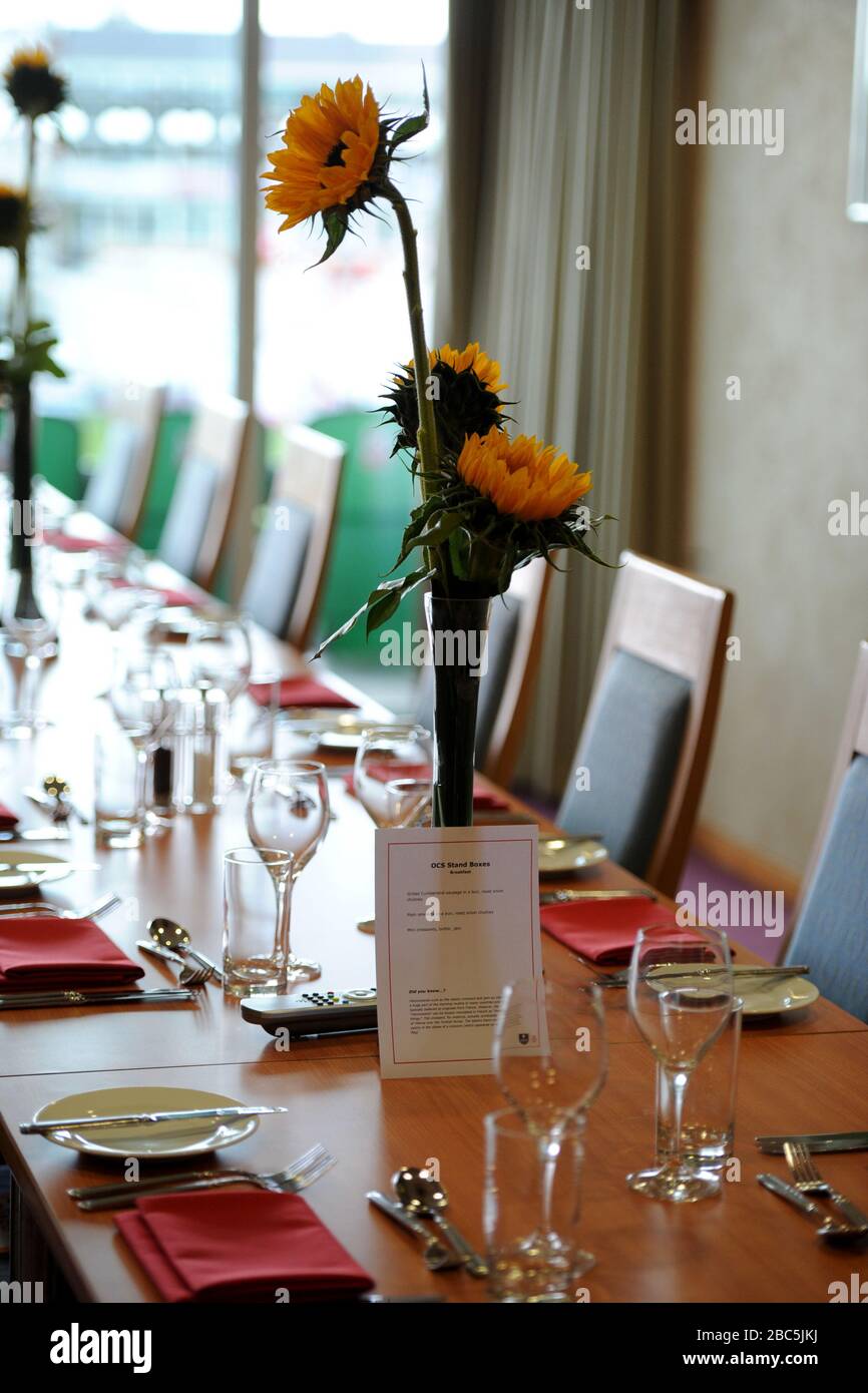 Hospitality set up hi-res stock photography and images - Alamy