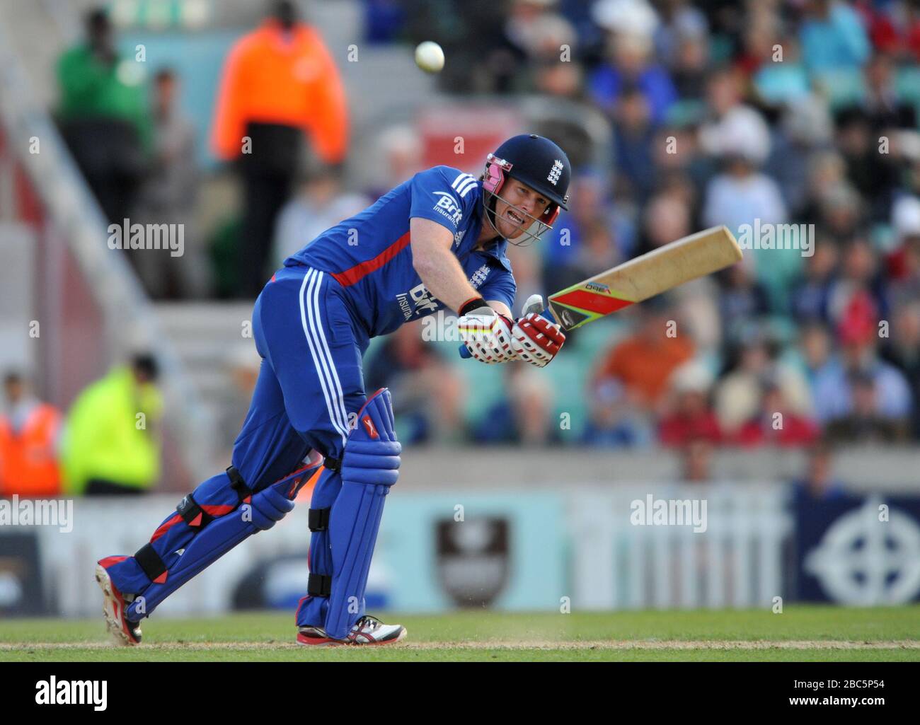 England's Eoin Morgan in action Stock Photo - Alamy