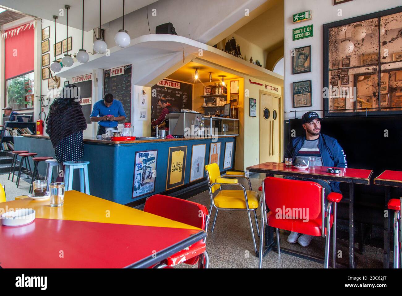 Art deco cinema interior hi-res stock photography and images - Alamy
