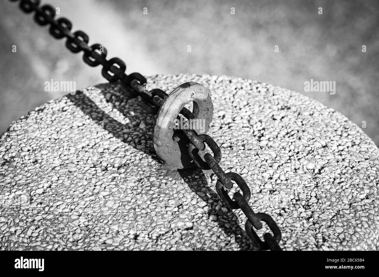 old harbour close up view - fishing ned, fishing boats & seaside view ...
