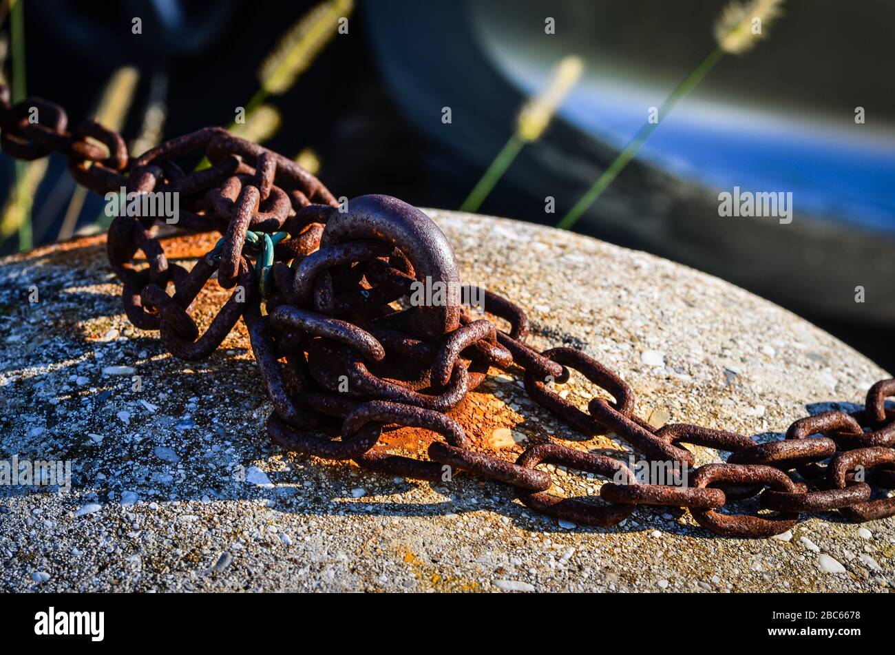 old harbour close up view - fishing ned, fishing boats & seaside view ...