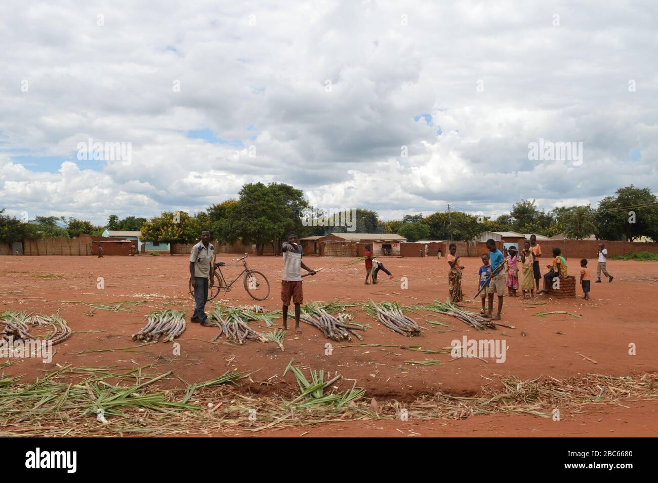 Malawian men hi-res stock photography and images - Alamy