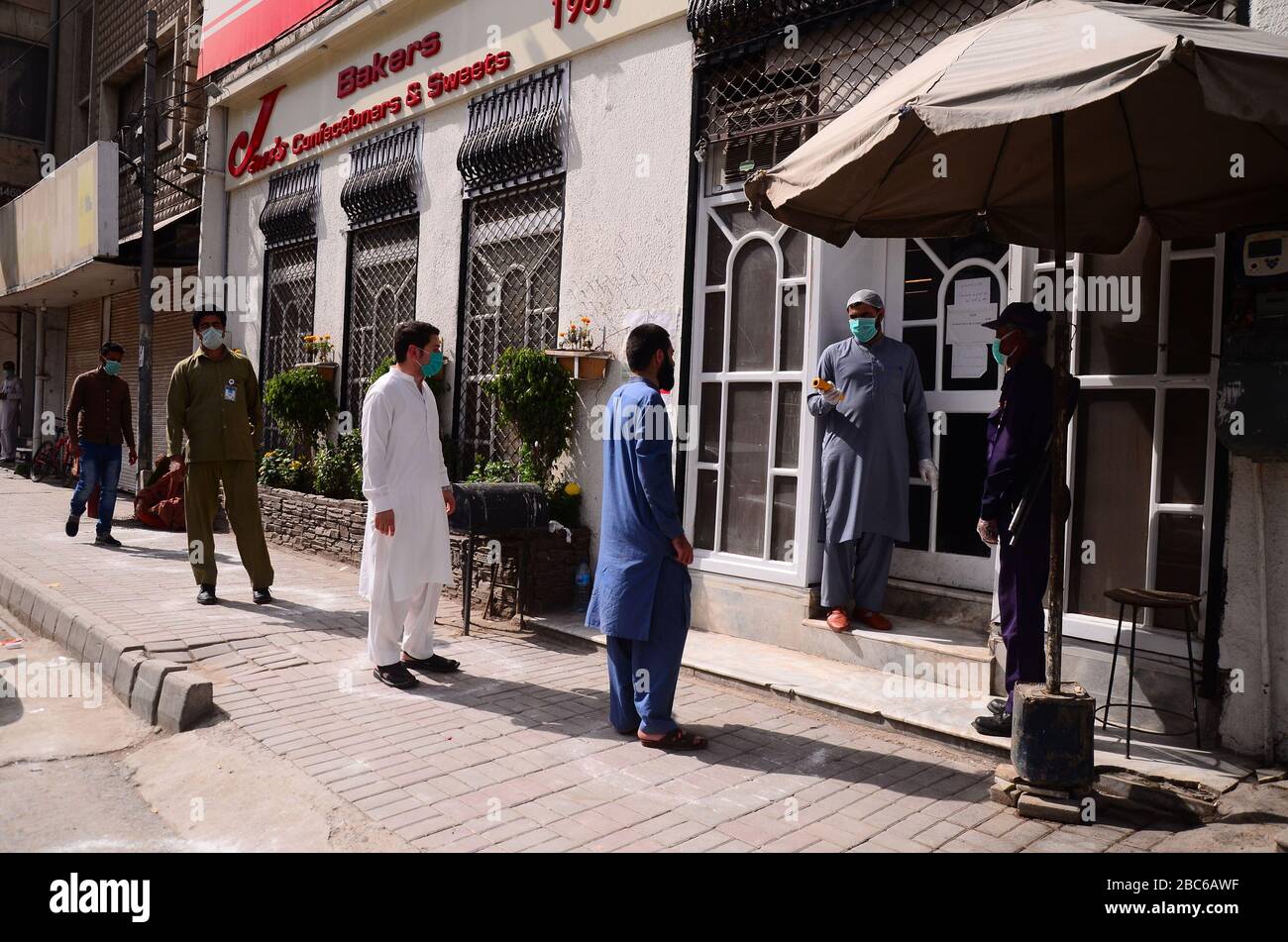 Bazar saddar hi-res stock photography and images - Alamy