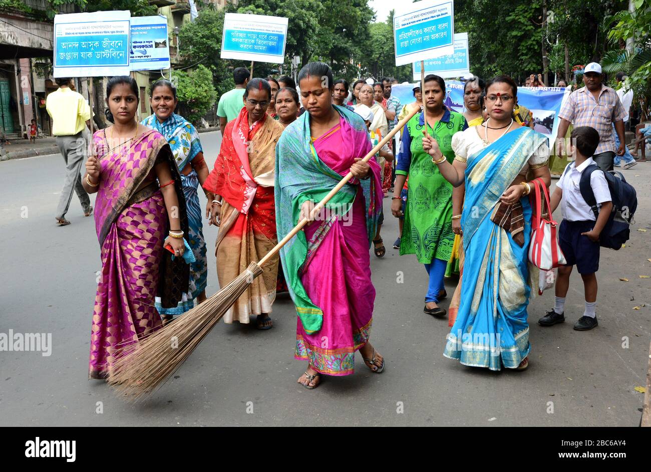 Sach Bharat - The Nation ;wide campaign for clean India. The local ...