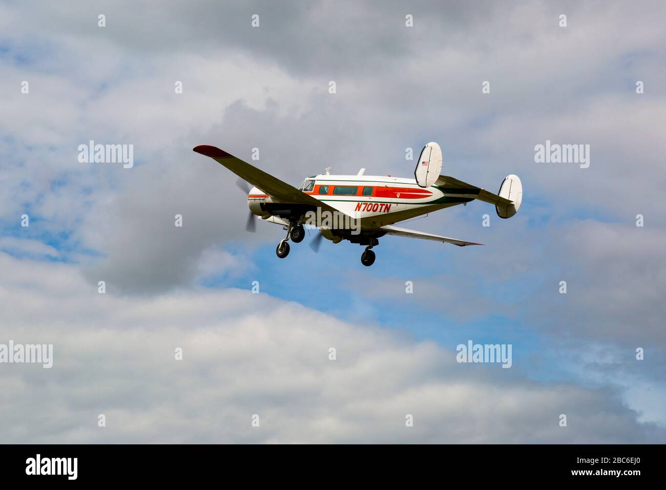 Beech H-18 Tri-Gear N700TN Stock Photo - Alamy