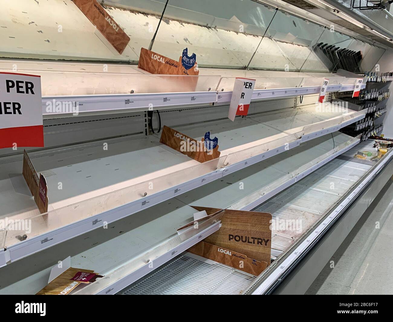 Grocery Store Shelves High Resolution Stock Photography and Images - Alamy