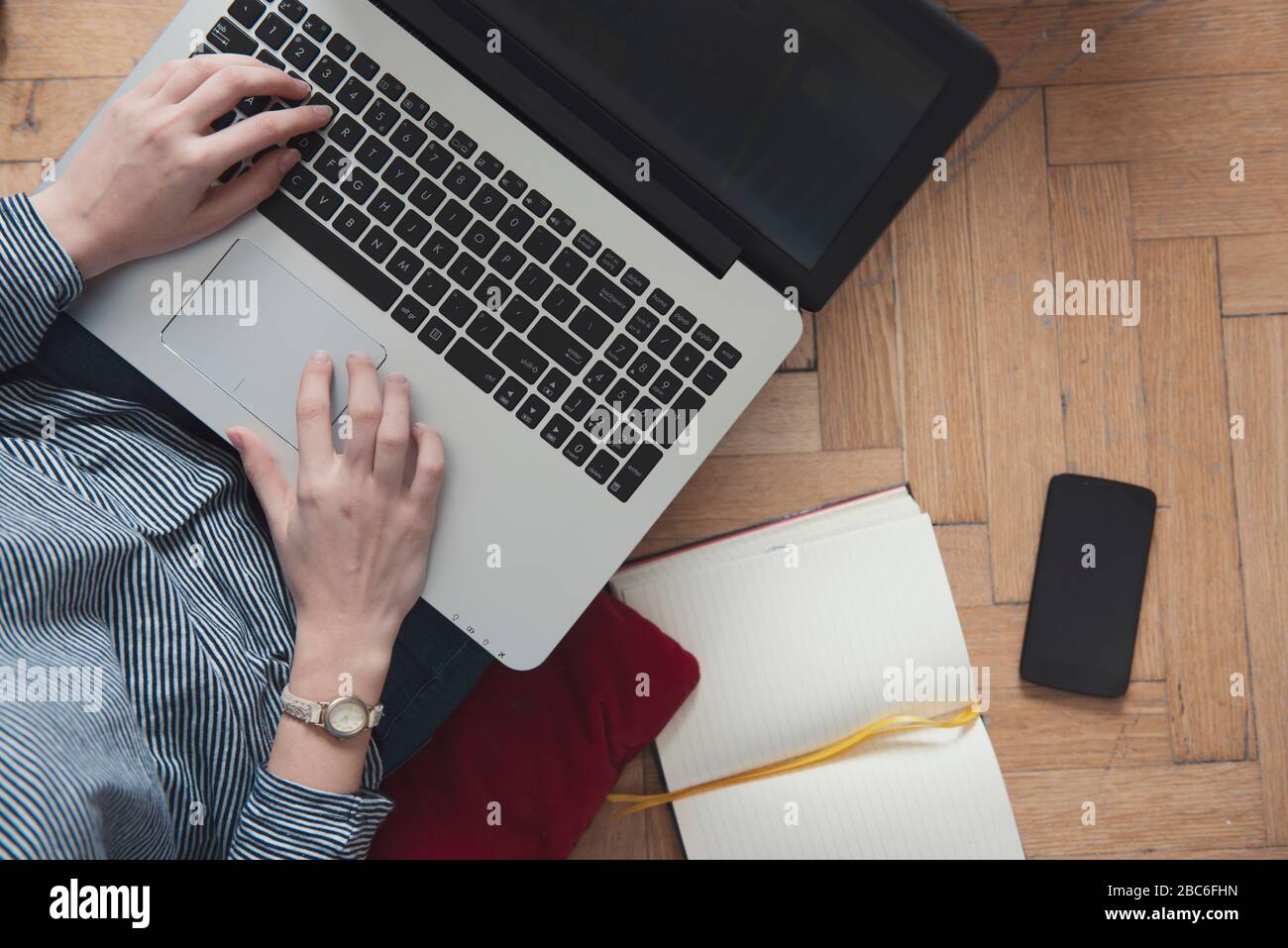 friendly workspace - girl working from home Stock Photo - Alamy