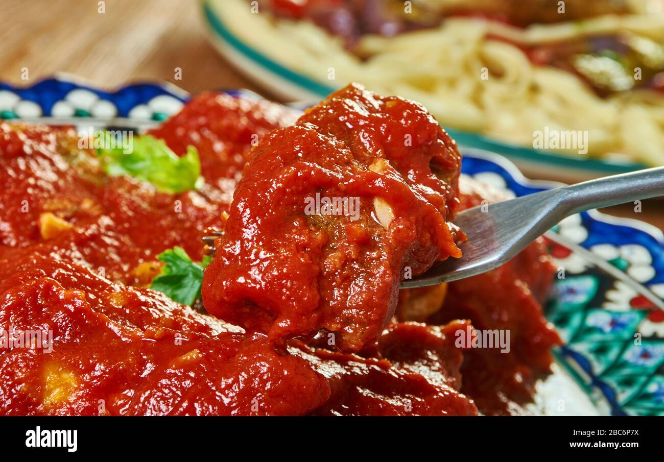 Ambulthiyal -Sri Lankan Sweet and sour fish curry Stock Photo - Alamy