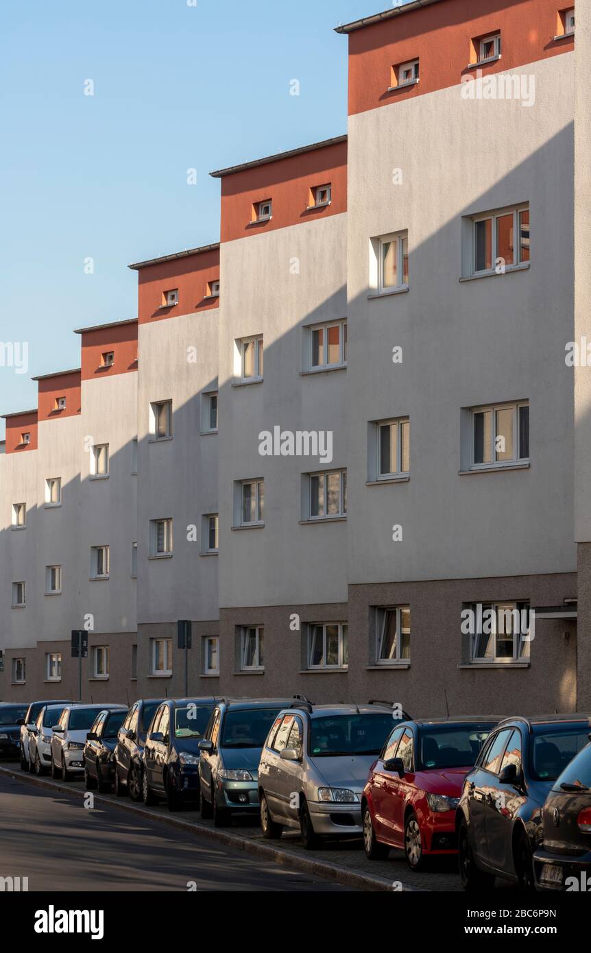 Frankfurt am Main, Siedlung Niederrad, (Zick-Zack-Hausen ...