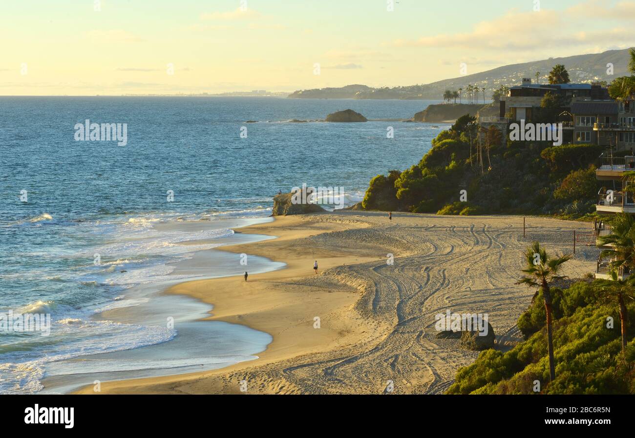 Corona del mar beach sunset hi-res stock photography and images - Alamy