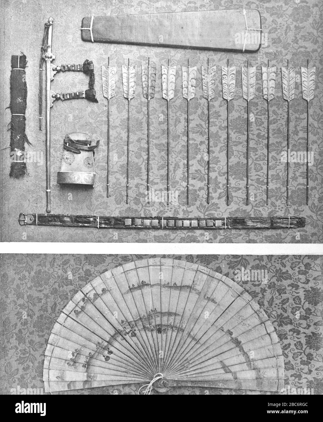 Itsukushima shrine hiroshima Black and White Stock Photos & Images - Alamy