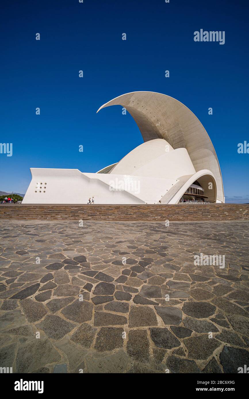 Tenerife auditorium adan martin hi-res stock photography and images - Alamy
