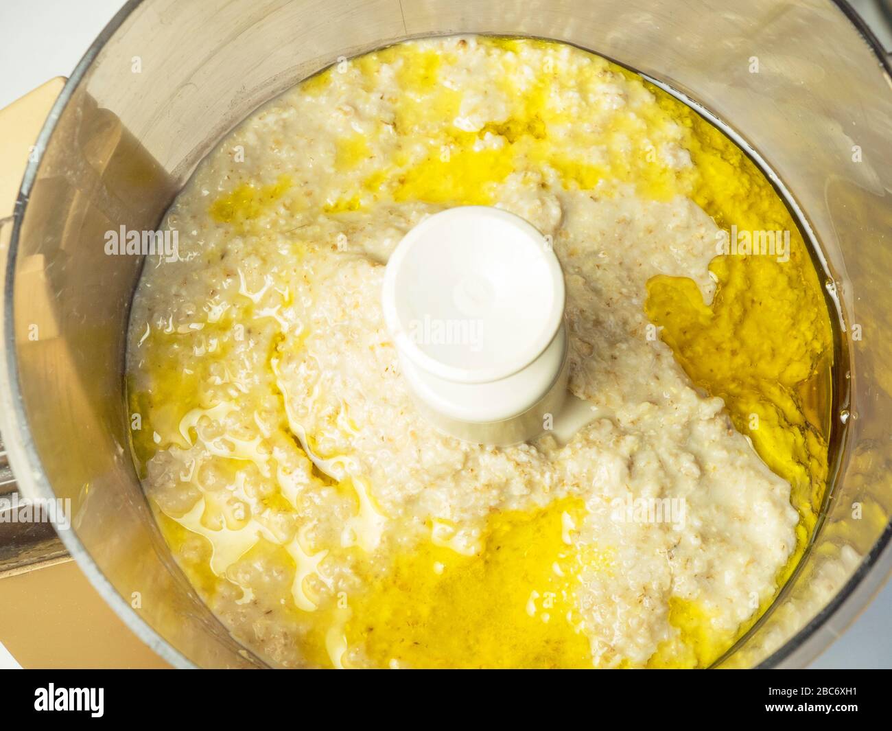 Soaked rolled oats hi-res stock photography and images - Alamy