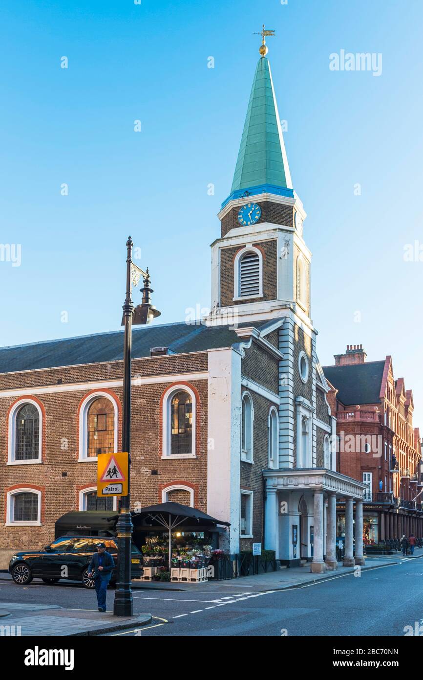 Grosvenor chapel in mayfair hi-res stock photography and images - Alamy