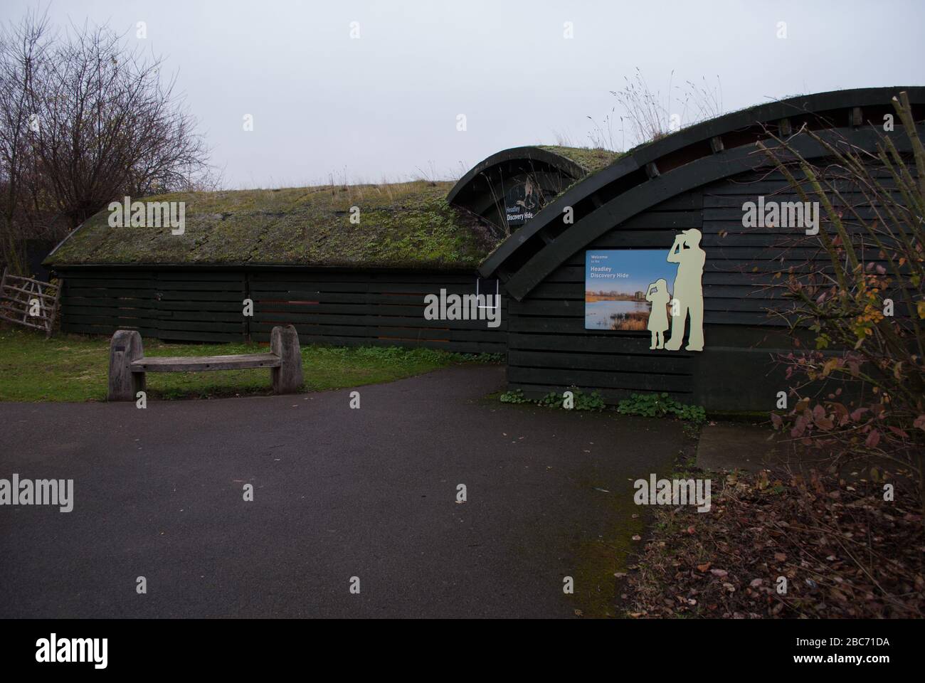 Headley Discovery Hide Timber Observation Hut Wetland Centre, Queen ...