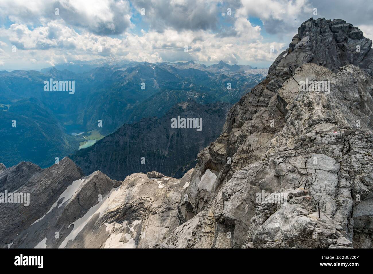 Beautiful mountain tour on the Watzmann in the Berchtesgaden Alps Stock ...