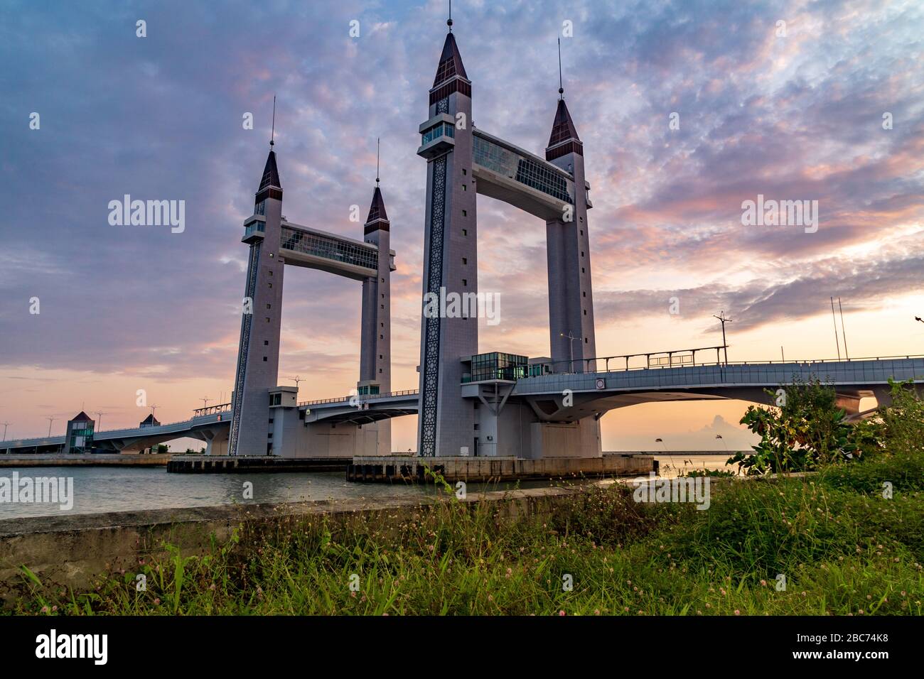 The iconic drawbridge located across the river in the Terengganu ...