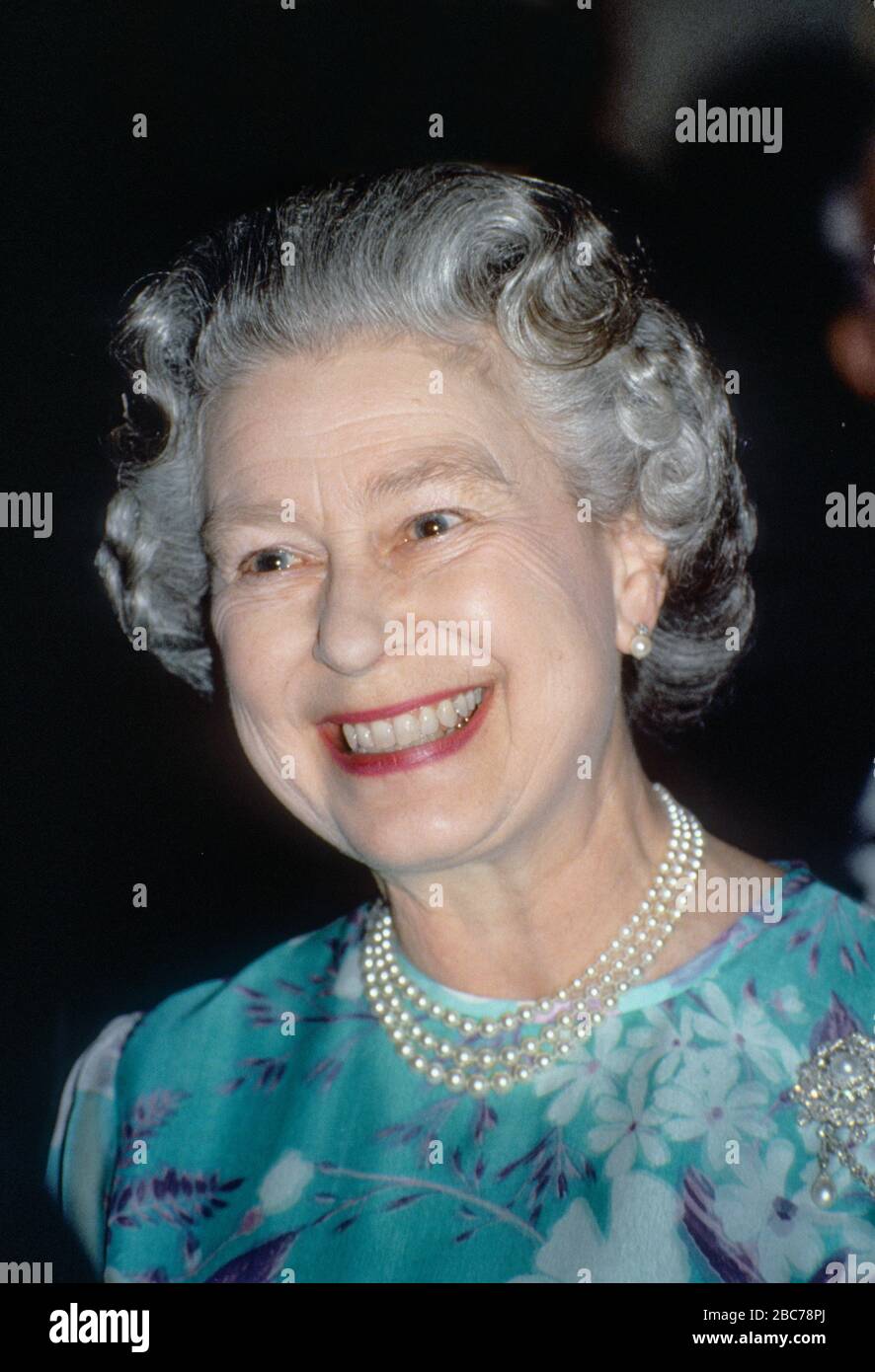 Queen elizabeth ii and duke of 1993 hi-res stock photography and images ...
