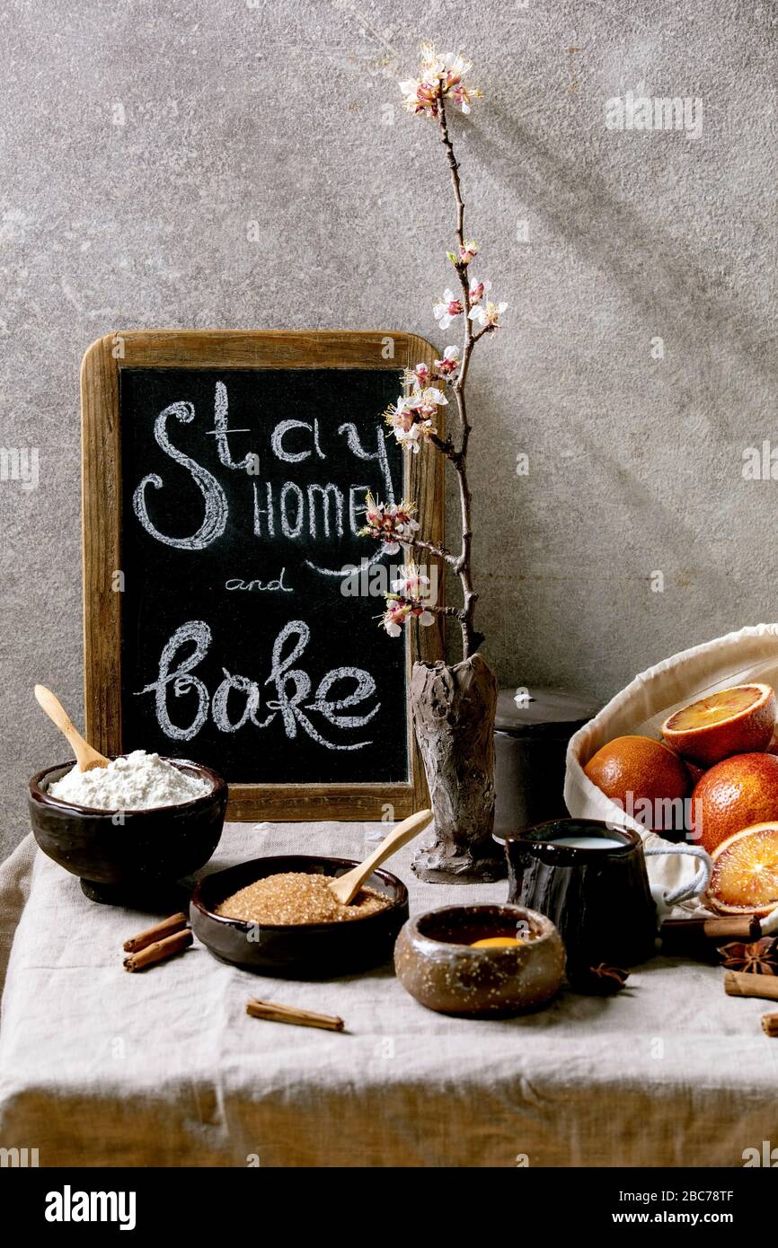 Home baking idea hi-res stock photography and images - Alamy