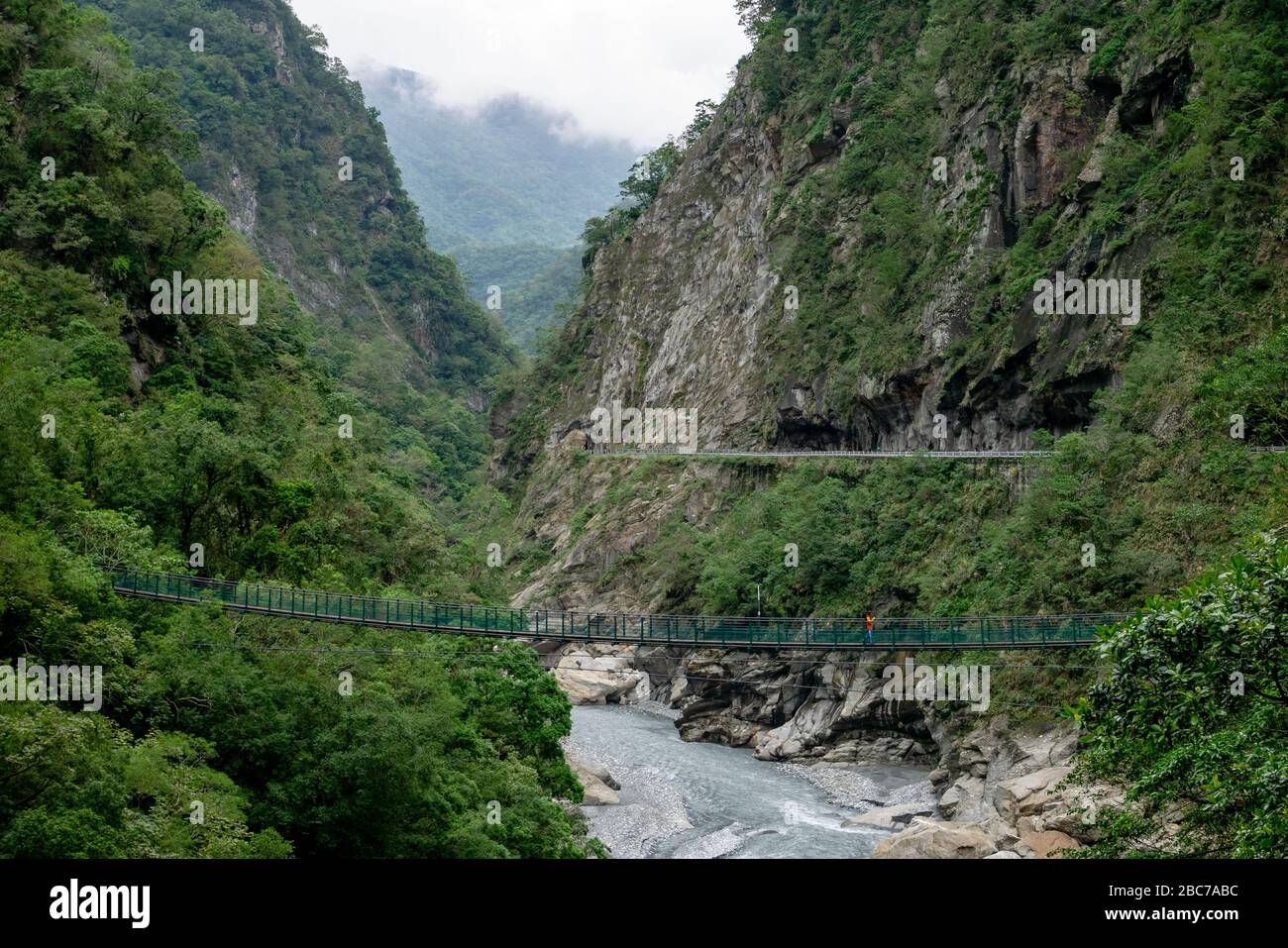 The view of green bridge and river at Taroko national park (Taroko ...