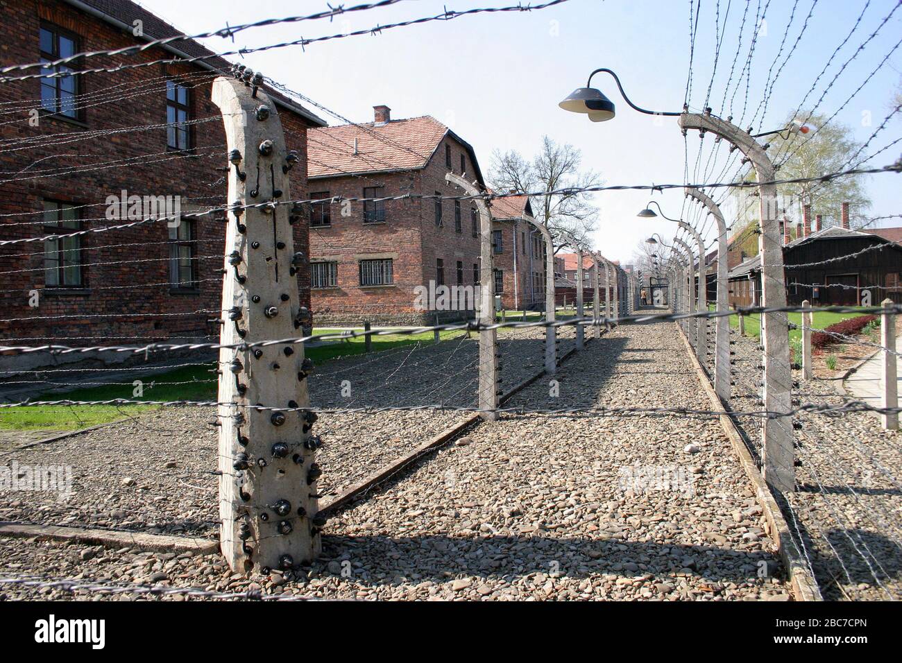 Elecrified fencing hi-res stock photography and images - Alamy