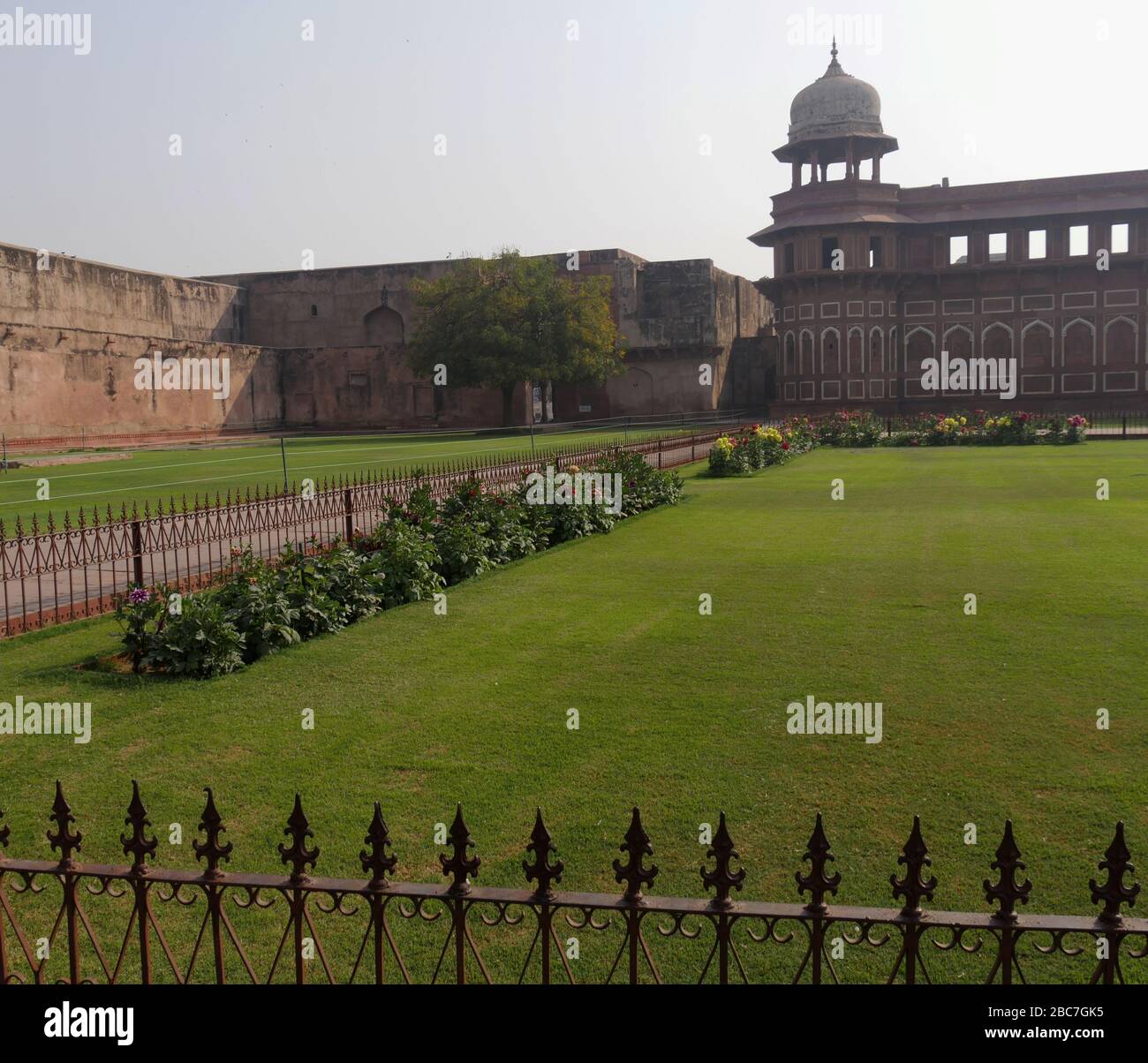 Well-manicured lawns and gardens at the Agra Fort, a historic fort in ...