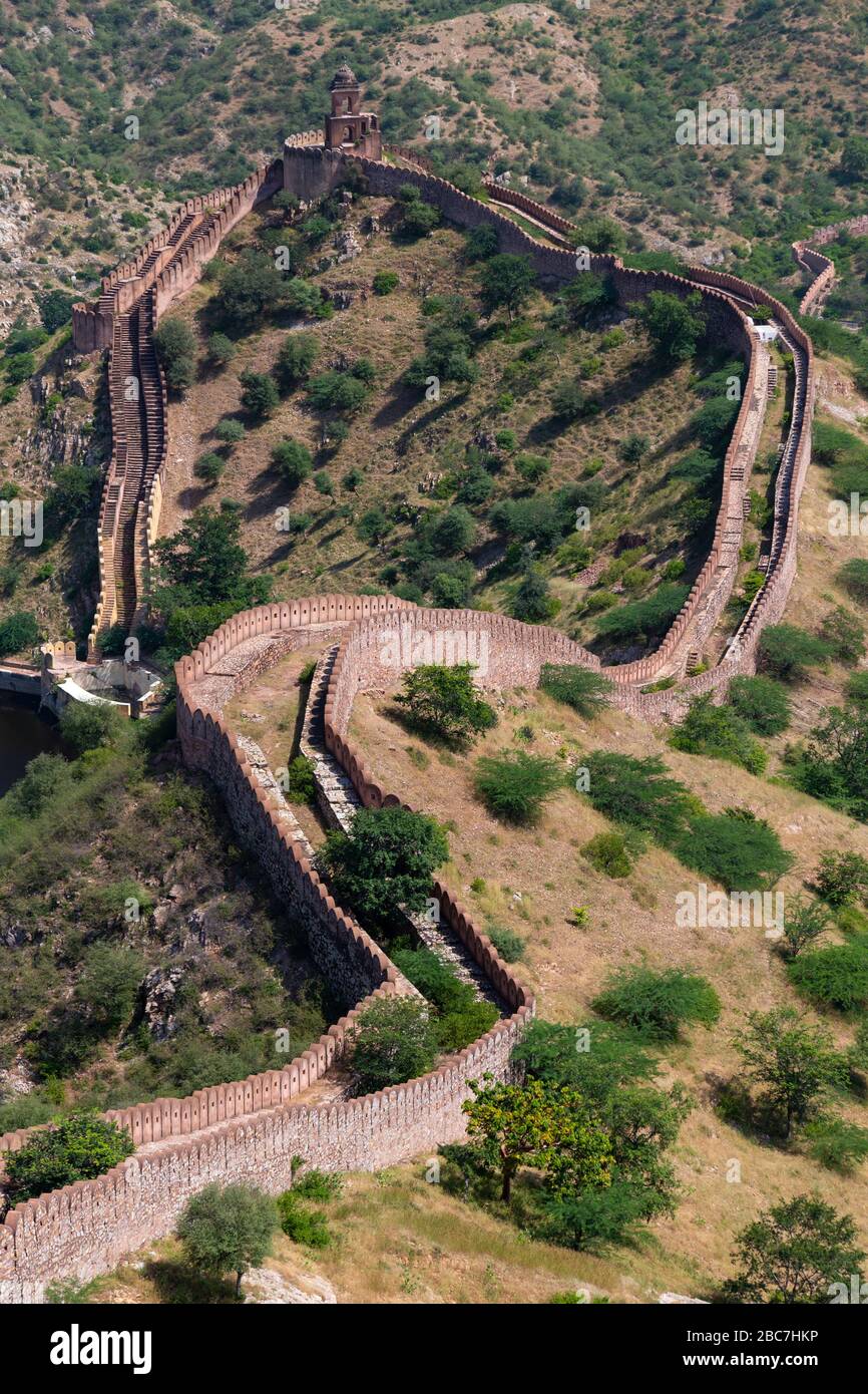 Fortified walls and watchtower as seen from Jaigarh Fort in Jaipur ...