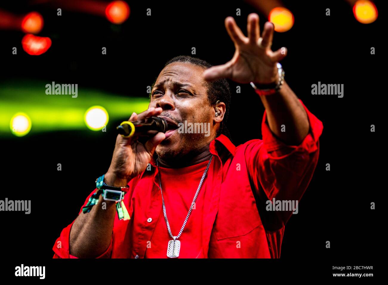 Skatta singer hi-res stock photography and images - Alamy