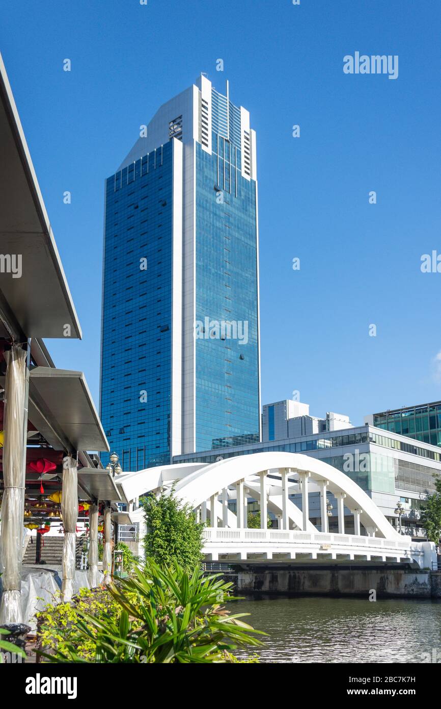 Elgin Bridge from Boat Quay, Central Area, Singapore Stock Photo - Alamy