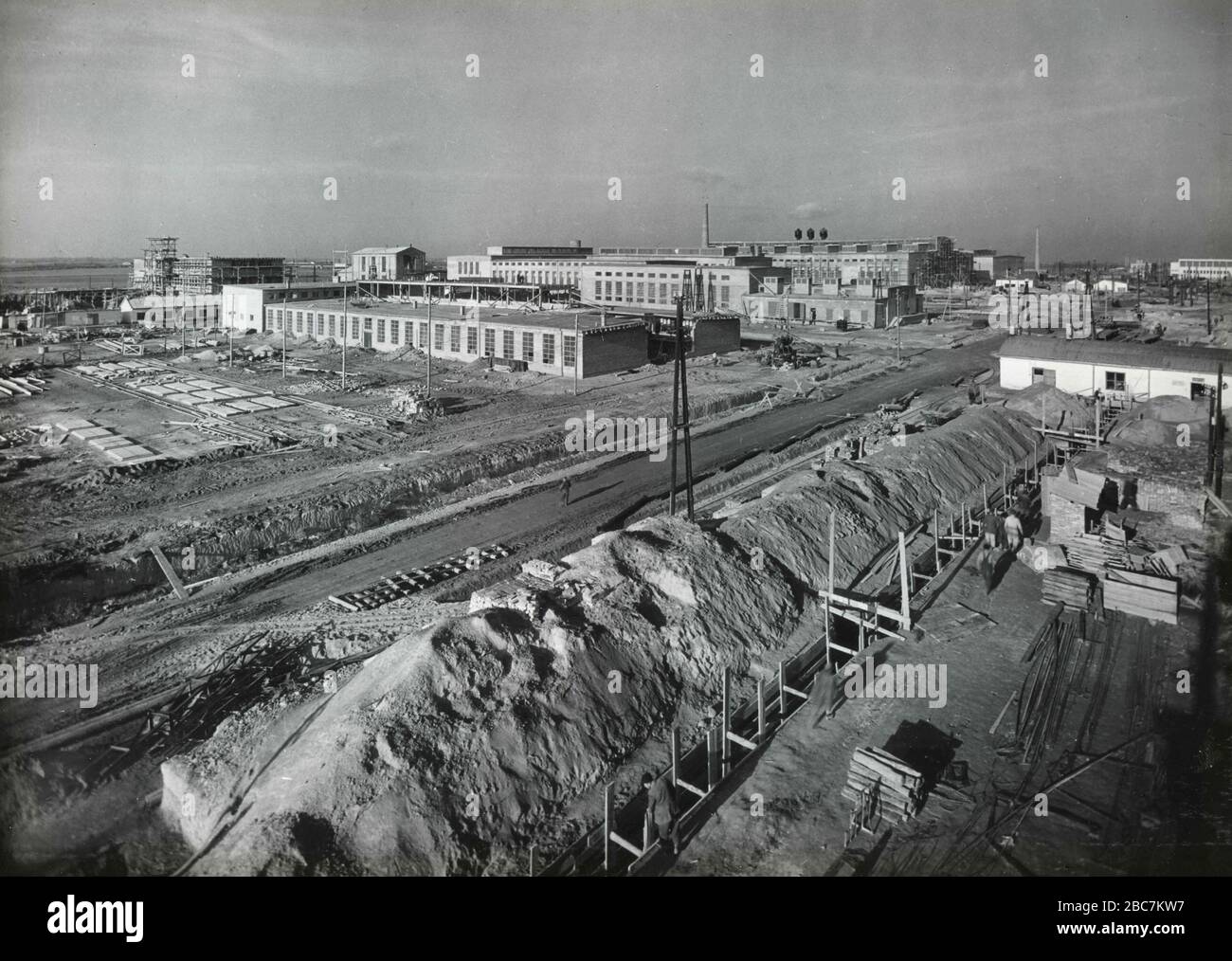 View of the construction site of the Sovietic steel plant Stalin ...