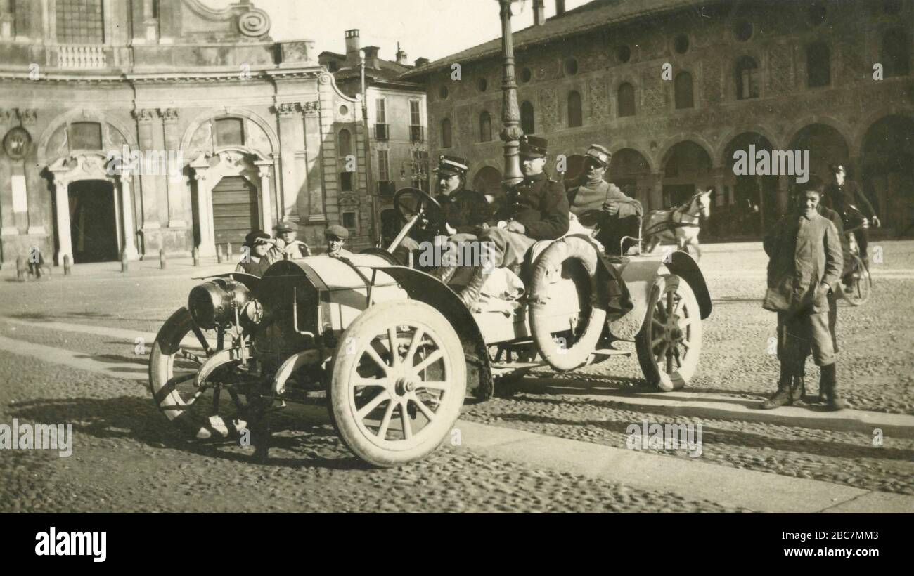 Royal italian army car hi-res stock photography and images - Alamy