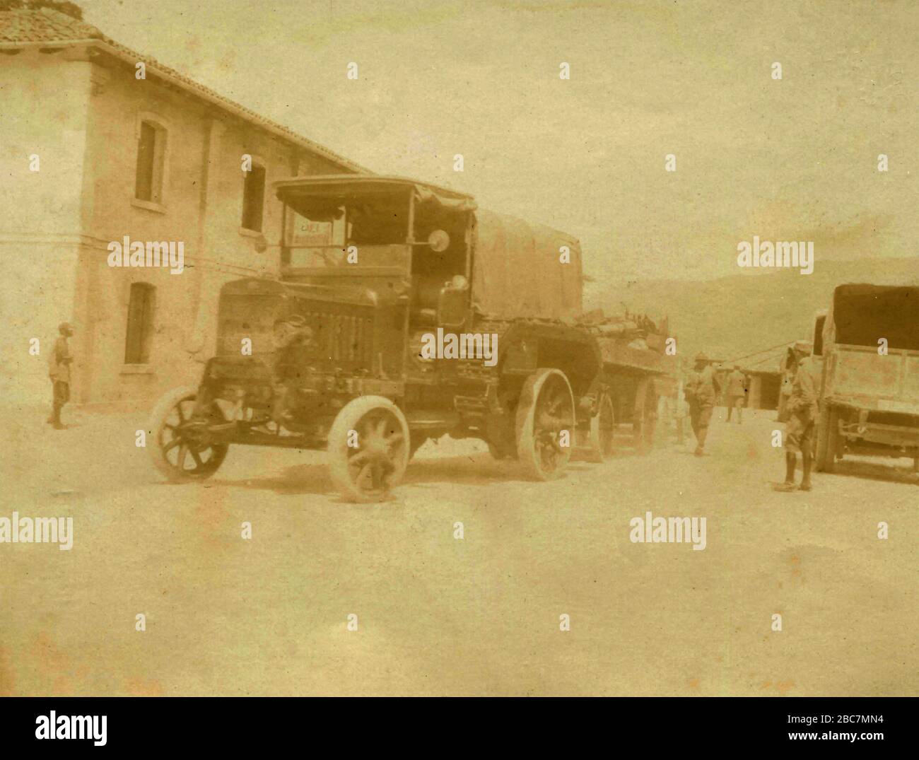 1910s truck hi-res stock photography and images - Alamy