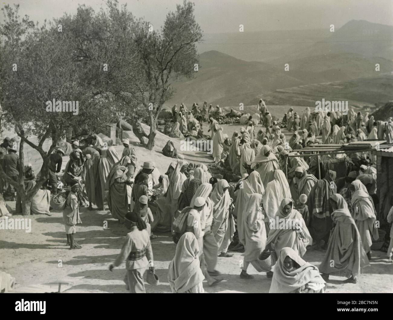 1930s Market High Resolution Stock Photography and Images - Alamy