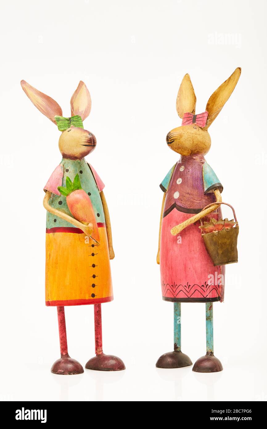 Three rabbits symbol hi-res stock photography and images - Alamy