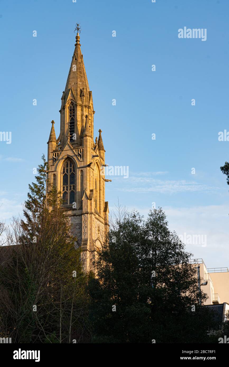 Richmond Hill StAndrews URC Chruch Spire Stock Photo - Alamy