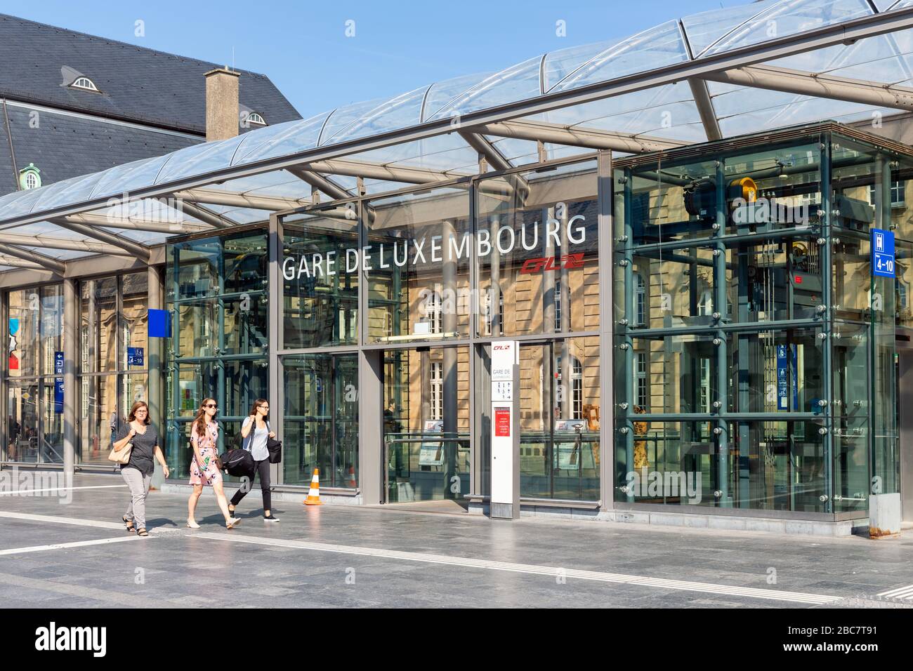 Station gare luxembourg hi-res stock photography and images - Alamy